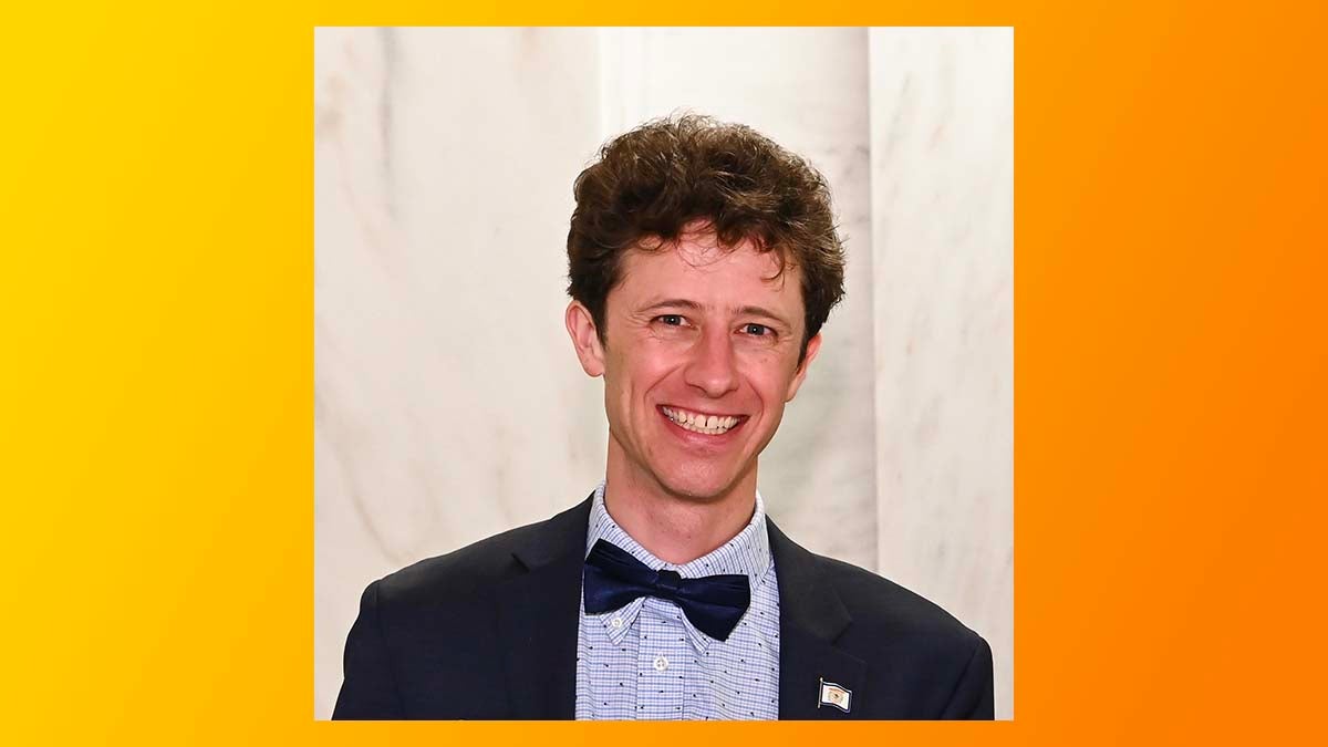 West Virginia team grows to help more Mountaineers go solar - Solar ...
